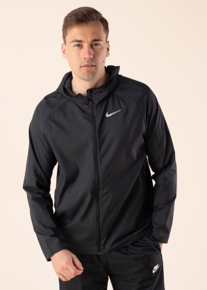 Nike jaka | Weekend.lv