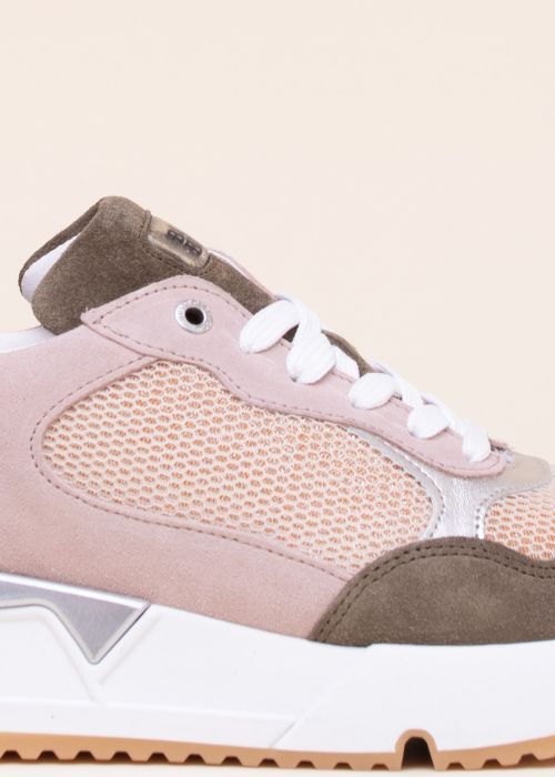 Bullboxer brīvā laika apavi | Weekend.lv