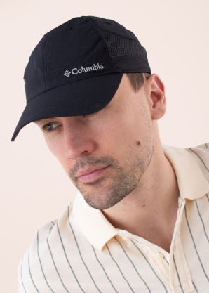 Columbia cepure ar nagu Tech Shade, Melna | WEEKEND