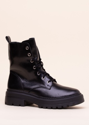 Rylko ziemas zābaki, Melna | WEEKEND